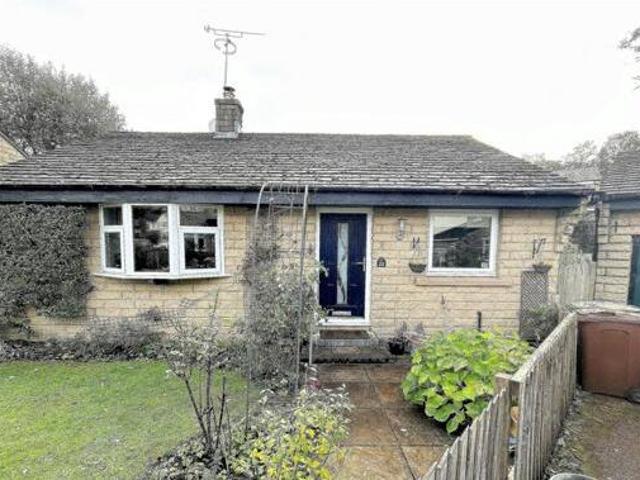 2 Bedroom Detached Bungalow For Sale In Hayfield