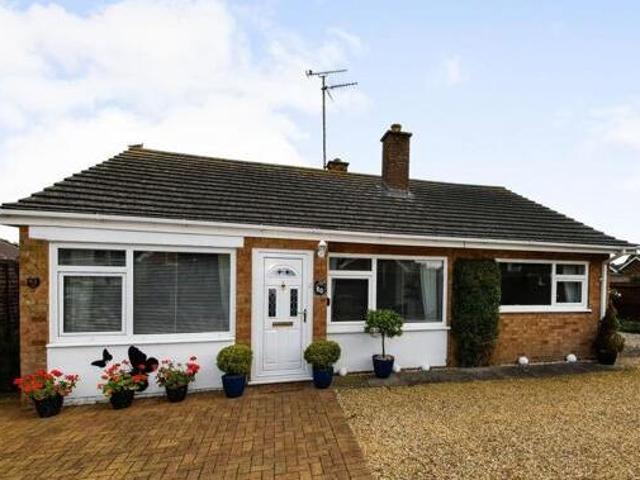 2 Bedroom Detached Bungalow For Sale In Heacham