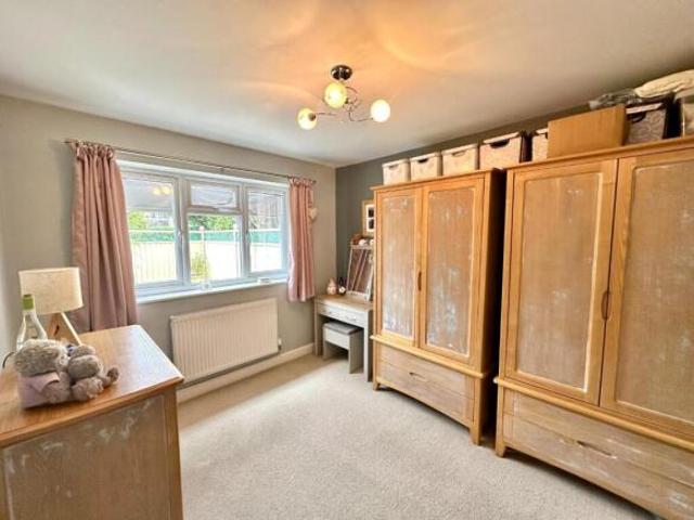 2 bedroom detached bungalow for sale in Obelisk Rise, Kingsthorpe, Northampton NN2