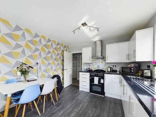 2 Bedroom Detached Bungalow For Sale In Lincoln