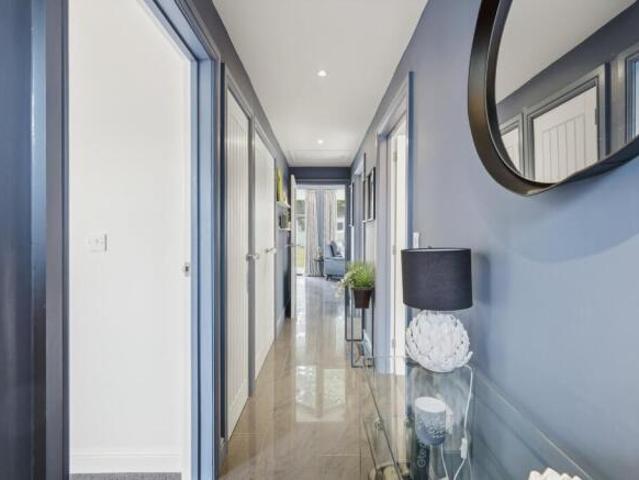 2 bedroom detached bungalow for sale in Lyndhurst Avenue, Ipswich, IP4