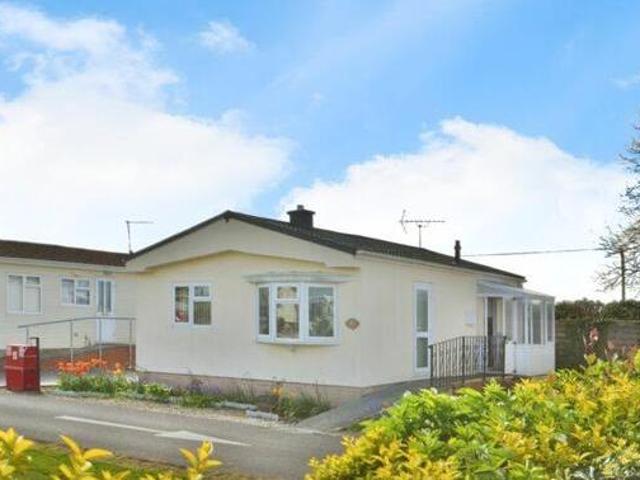 2 Bedroom Detached Bungalow For Sale In Meysey Hampton