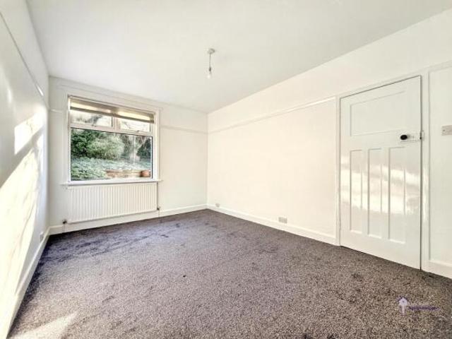 2 bedroom detached bungalow for sale in Midanbury, SO18 2BW, SO18