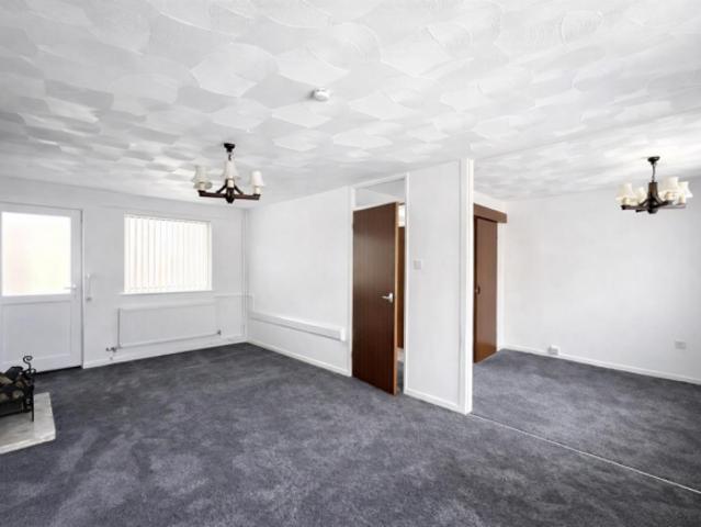 2 bedroom detached bungalow for sale in Norwich, NR5