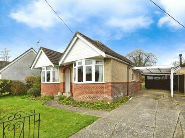 2 Bedroom Detached Bungalow For Sale In Nursling, Southampton