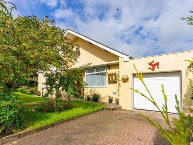 2 Bedroom Detached Bungalow For Sale In Snugborough Avenue