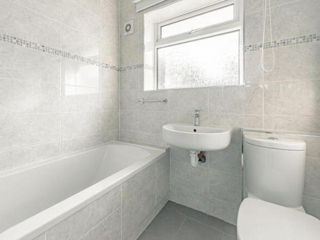 2 bedroom detached bungalow for sale in South Road, Drayton, PO6