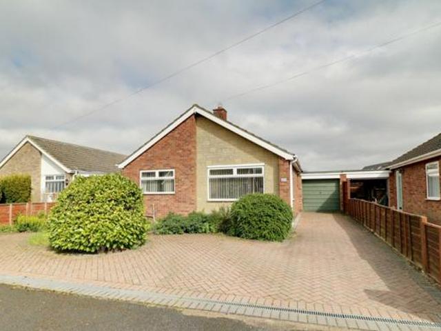 2 Bedroom Detached Bungalow For Sale In Scawby, Brigg
