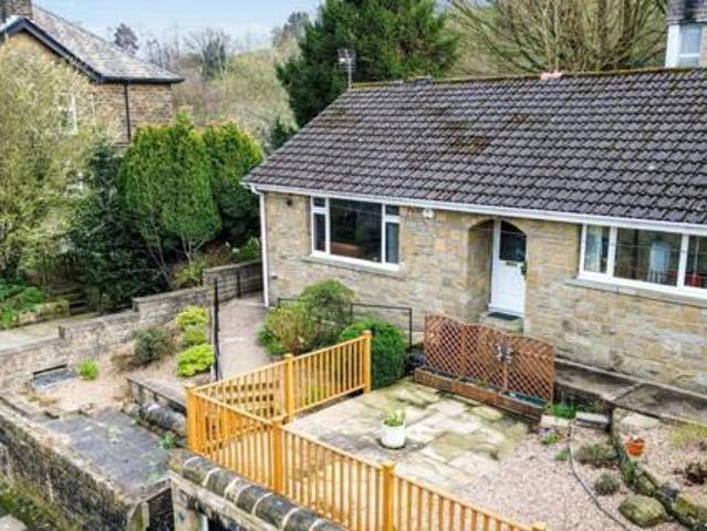 2 Bedroom Detached Bungalow For Sale In Slaithwaite, Huddersfield