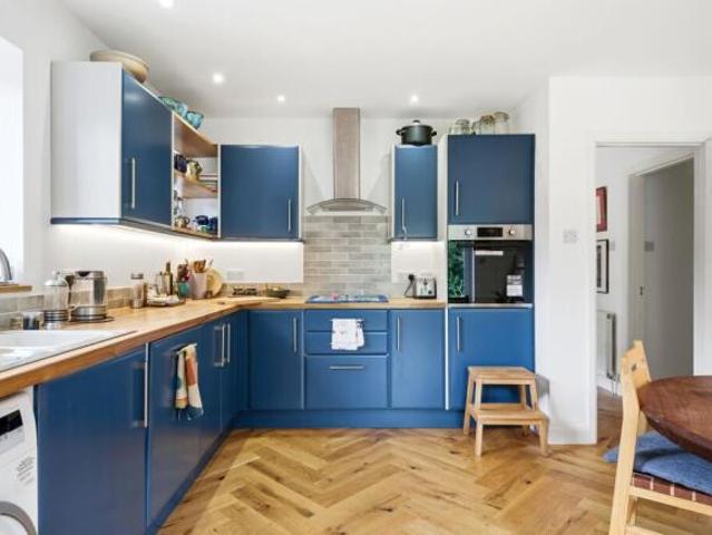 2 bedroom detached bungalow for sale in St. Albans Road, Cambridge, CB4