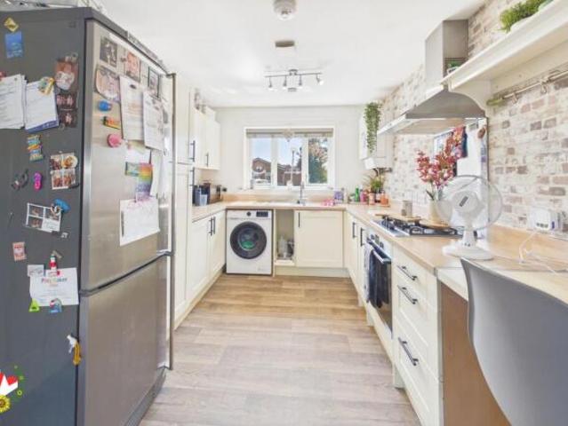 2 bedroom detached bungalow for sale in St. James Close, Quedgeley, Gloucester, GL2