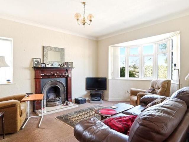 2 bedroom detached bungalow for sale in Strensall Road, York, YO32