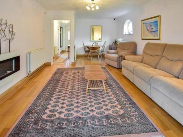 2 bedroom detached bungalow for sale in Papion Grove, Walderslade Woods, ME5
