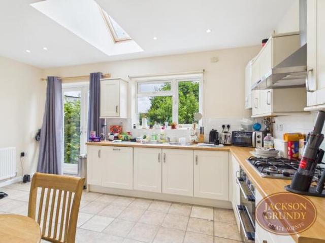 2 bedroom detached bungalow for sale in Park Lane, Duston, NN5 6PZ, NN5