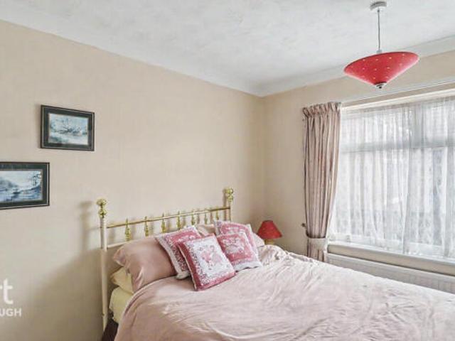 2 bedroom detached bungalow for sale in Pennine Way, Gunthorpe, PE4