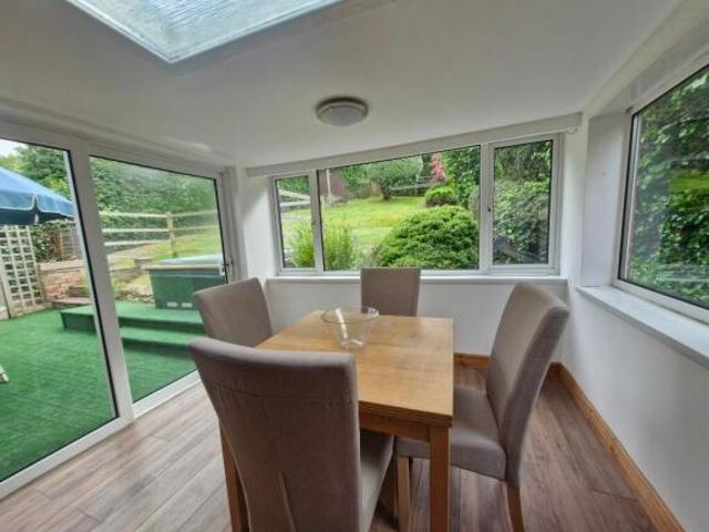 2 bedroom detached bungalow for sale in Pilkington Road, Nottingham, Nottinghamshire, NG3