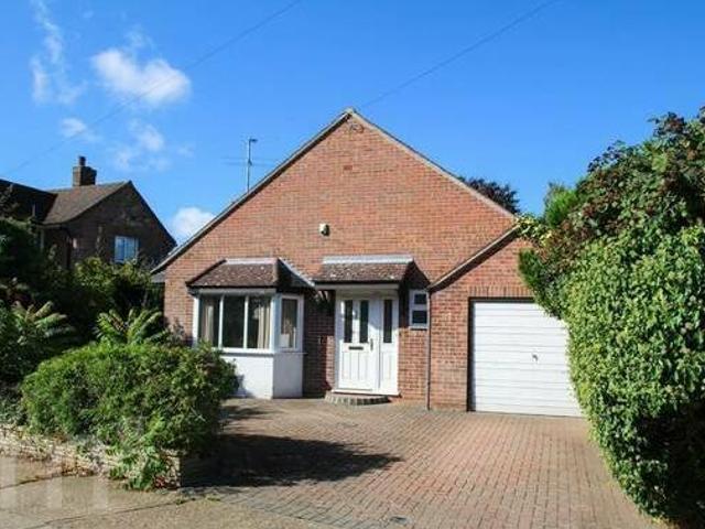 2 bedroom detached bungalow for sale in Prettygate Road Colchester CO3
