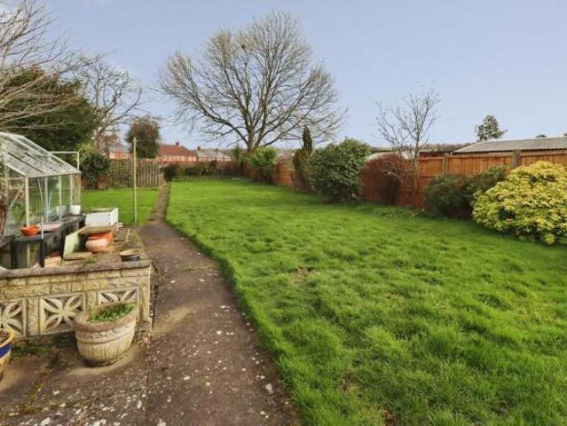 2 bedroom detached bungalow for sale in Rookery Lane, Lincoln, LN6