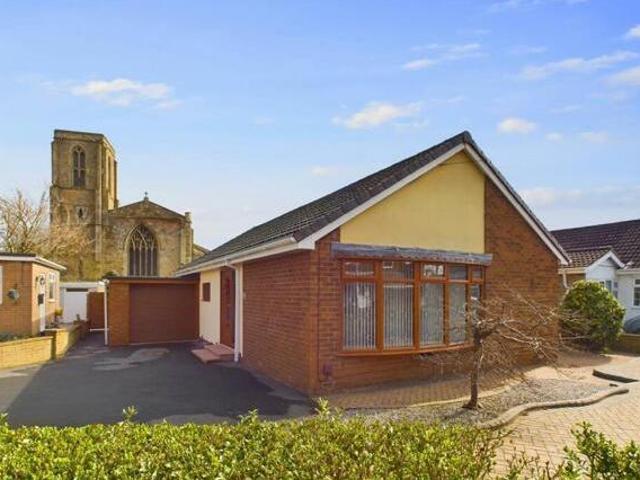 2 Bedroom Detached Bungalow For Sale In Wawne