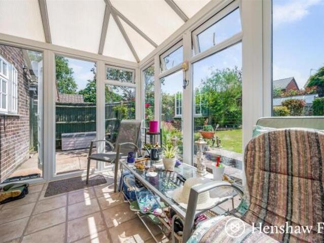 2 bedroom detached bungalow for sale in Welch Way, Rownhams, Hampshire, SO16