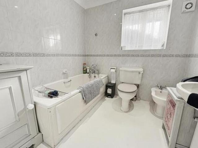 2 bedroom detached bungalow for sale in Wick, BH6