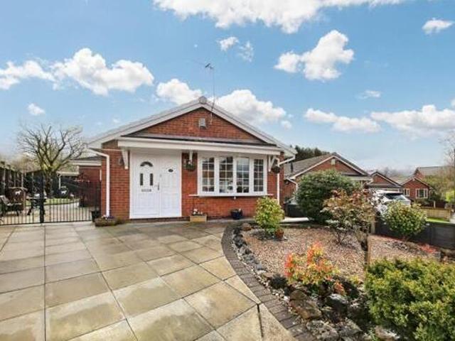 2 Bedroom Detached Bungalow For Sale In Wigan, Merseyside