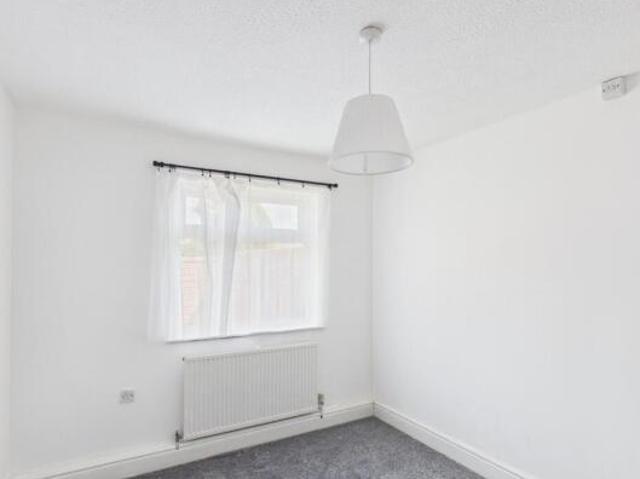 2 bedroom detached bungalow for sale in Wigman Road, Nottingham, NG8