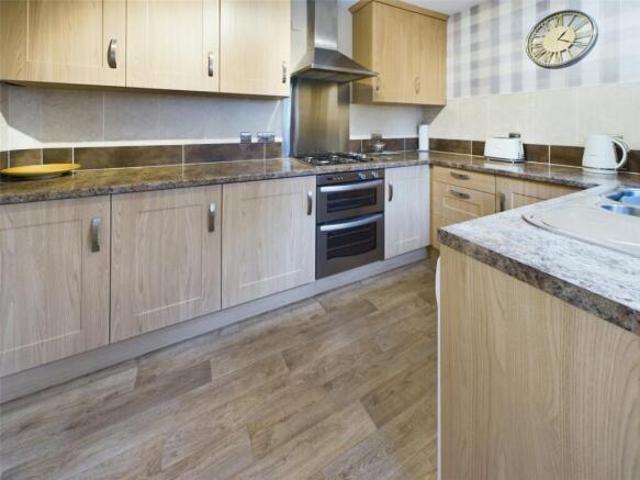 2 bedroom detached bungalow for sale in Torvill Drive, Nottingham, Nottinghamshire, NG8