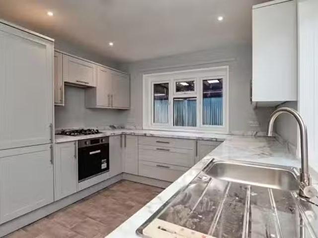 2 Bedroom Detached Bungalow For Sale In Three Elms Road, Heref.