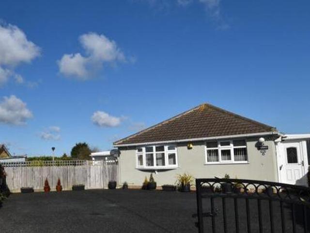 2 Bedroom Detached Bungalow For Sale In Trusthorpe