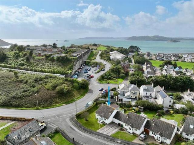 2 bedroom detached bungalow for sale in Turnchapel, Plymouth, PL9
