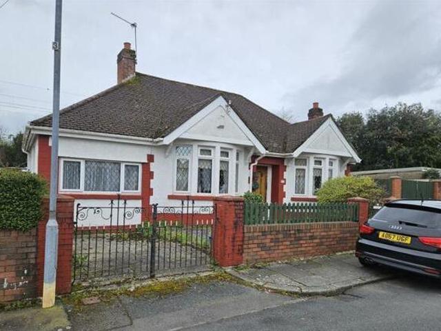 2 Bedroom Detached Bungalow For Sale In Victoria Park