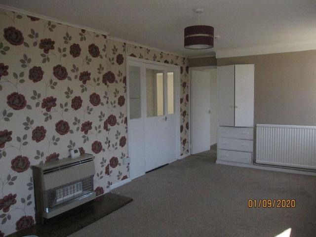 2 bedroom detached bungalow to rent