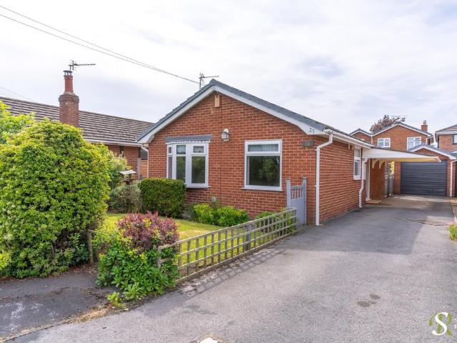 2 bedroom detached bungalow to rent