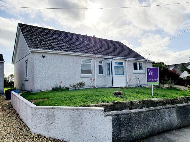 2 bedroom detached bungalow to rent