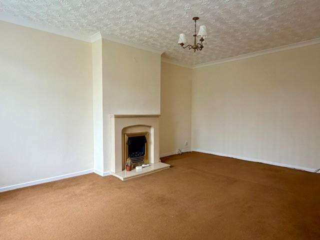 2 bedroom detached bungalow to rent