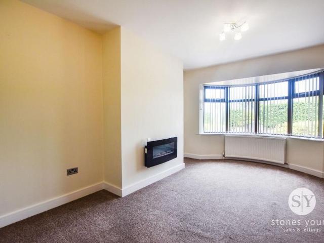 2 bedroom detached bungalow to rent