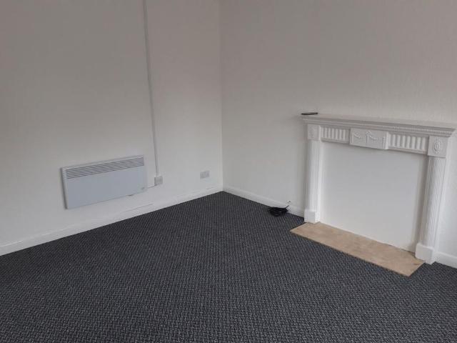 2 bedroom detached bungalow to rent