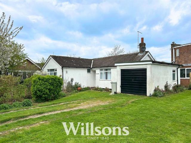 2 bedroom detached bungalow to rent