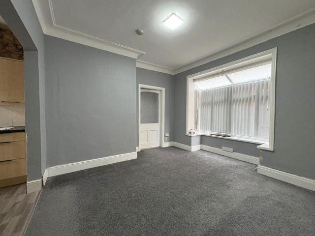2 bedroom detached bungalow to rent