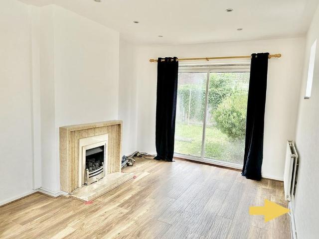 2 bedroom detached bungalow to rent