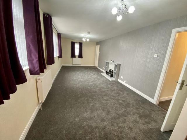 2 bedroom detached bungalow to rent
