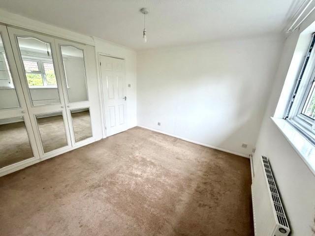 2 bedroom detached bungalow to rent