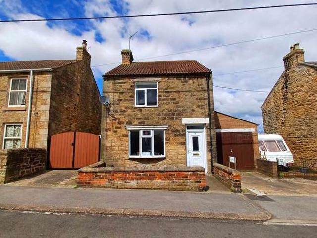 2 Bedroom Detached House