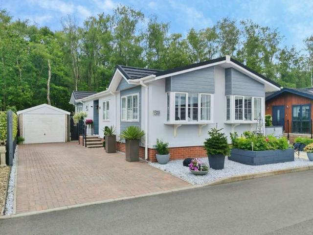 2 Bedroom Detached House
