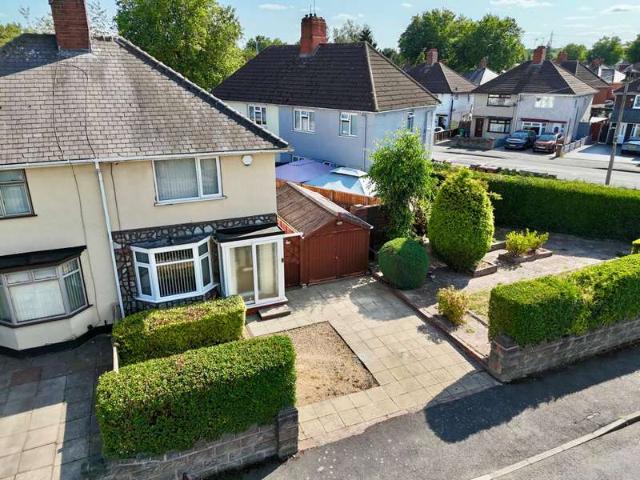 2 Bedroom Detached House