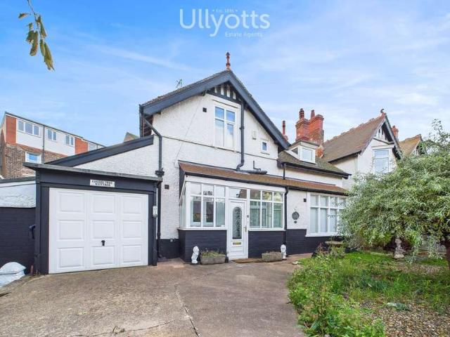2 Bedroom Detached House
