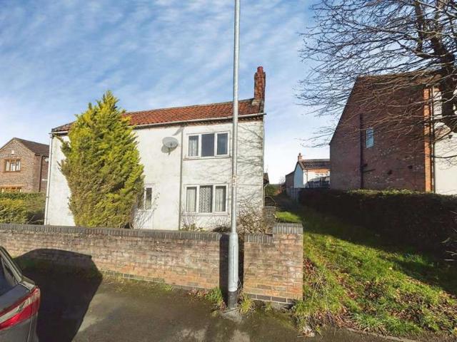2 Bedroom Detached House