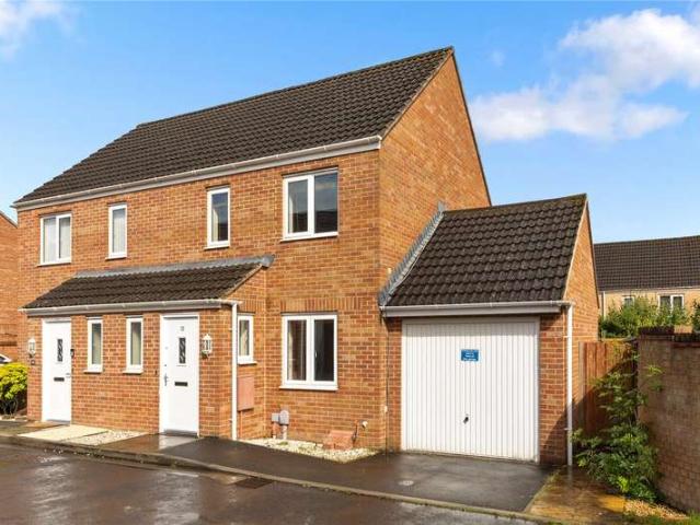 2 Bedroom Detached House