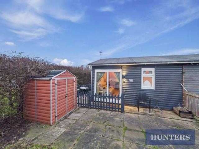 2 Bedroom Detached House
